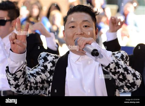 South Korean Rapper Psy Performing Live At Rockefeller Center As Part Of Nbc S Today Show