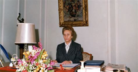 Sex Sub îndrumarea Partidului „stimulente Puternice” și Program Tv