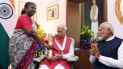 President Murmu Confers Bharat Ratna On L K Advani Hindustan Times