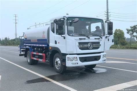 【图】东风 多利卡d9 170马力 4x2 绿化喷洒车程力威牌clw5160gpsd5实拍图片777890卡车之家