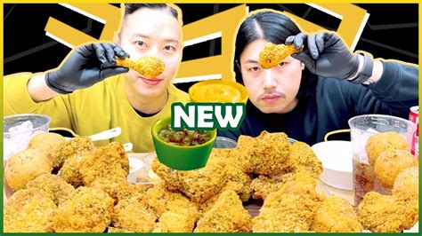 60계치킨 신메뉴 크크크치킨 Asmr 먹방 Crunch Fried Chicken And Cheeseball Eatingshow Mukbang Asmr Youtube