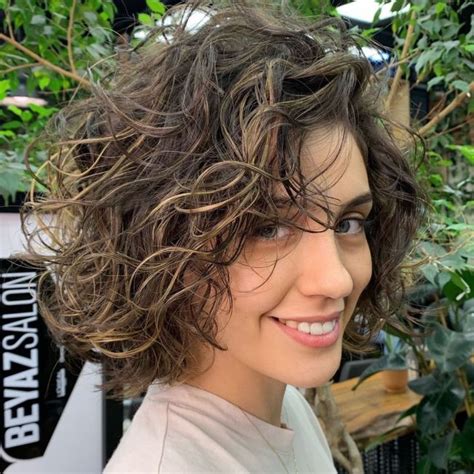 60 Most Delightful Short Wavy Hairstyles For 2023 Artofit