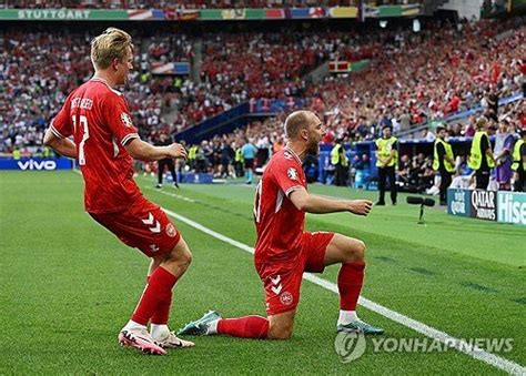 3년전 유로서 심장마비기적아이콘 에릭센 이번엔 골넣고 건재함 증명 스한 이슈人 네이트 스포츠