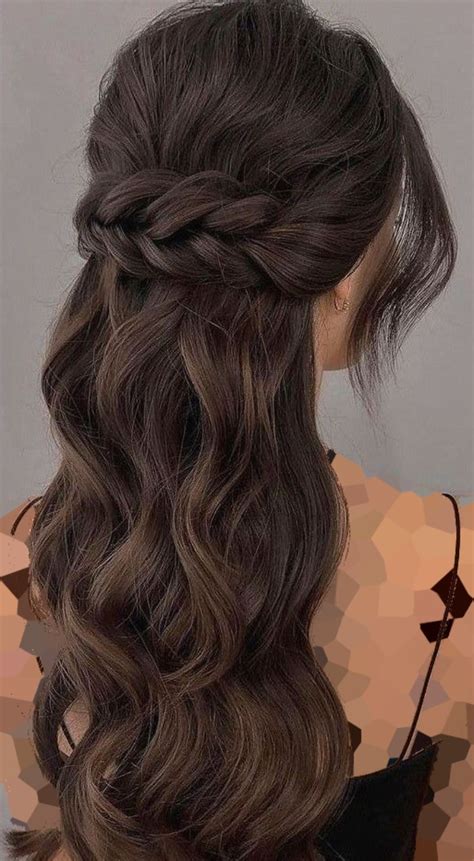 مدل موی باز مجلسی 2023 ️ با طرح های بافت و فر شده شیک ماگرتا