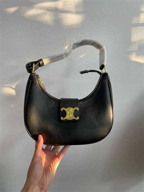 Черная сумка — цена 3290 грн в каталоге Сумки Купить аксессуары по доступной цене на Шафе