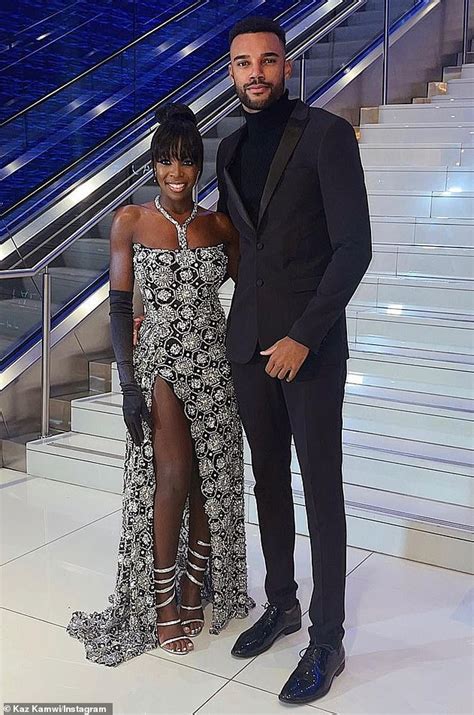 Love Islands Kaz Kamwi Shows Off Her Gorgeous Curves In Green Bikini