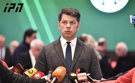 ფეხბურთის ფედერაციის პრეზიდენტად ლევან კობიაშვილი მესამე ვადით აირჩიეს