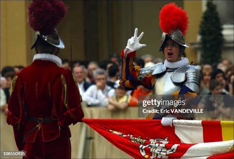New Vatican Swiss Guards Swearing In Ceremony Photos And Premium High