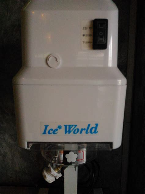 เครื่องที่จำหน่ายที่เราจะเป็นเครื่องที่ส่งมาโดยตรงมาจาก Ice World ประเทศญี่ปุน ที่บริษัทมี