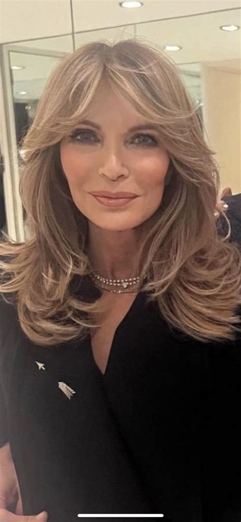 Medium Length Hairstyles For Women Over 50