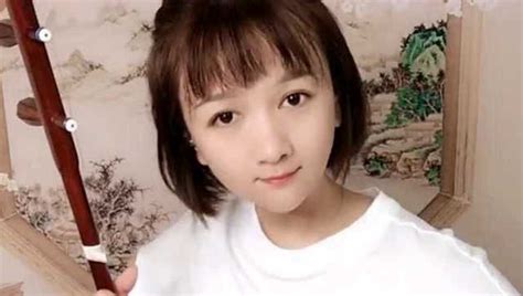 名师推荐人间第一情二胡演奏熟悉的旋律飘进耳朵太享受 腾讯视频