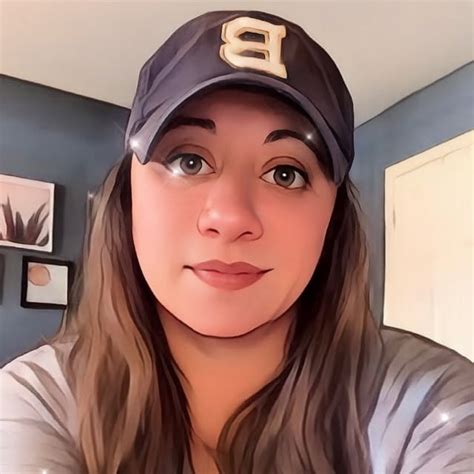 Lena Meyerlemon • Threads Say More