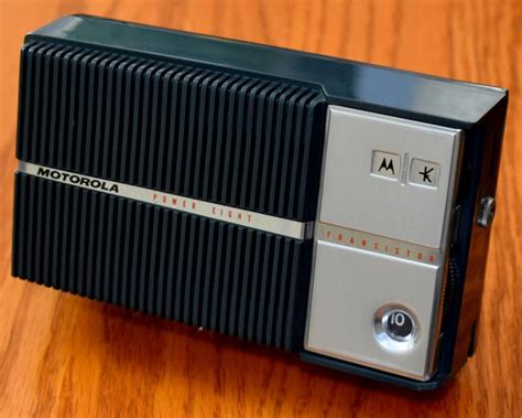 Vintage Motorola Power Eight Transistor Radio Model X12e Chassis Hs 732 1c Am Band 6