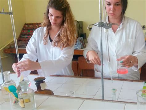 Технология на фармацевтични и парфюмерийно козметични продукти ПГЕХТ Проф Асен Златаров