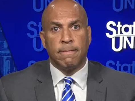 Cnns Tapper To Sen Cory Booker How Can Harris Campaign On A New