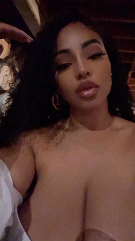 Stephanie Nelson Have The Most Beautiful Day Possible 🤍 Instagram