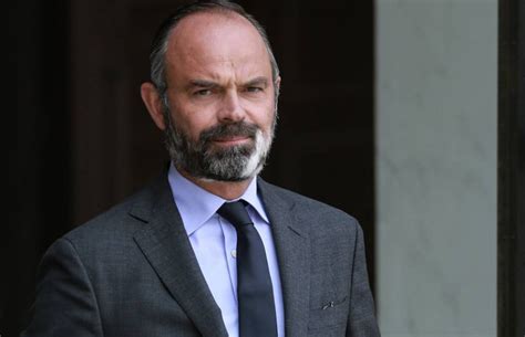 Францын Ерөнхий сайд Эдуар Филипп огцорчээ