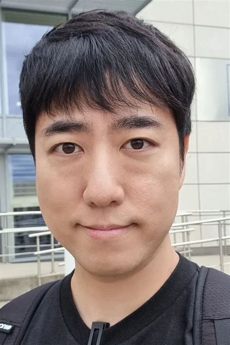 Orbit Wiki Biography Age Gallery Spouse And More