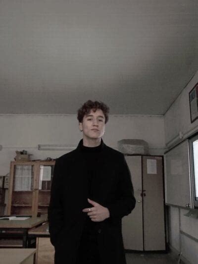 Breadboard Cam Model Free Live Sex Show And Chat Stripchat