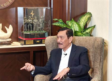 （国际·图文互动）专访：与中国合作对印尼发展意义重大——访印尼对华合作牵头人、统筹部长卢胡特新华社