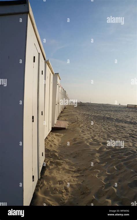 Beach Changing Room Hi Res Stock Photography And Images Alamy