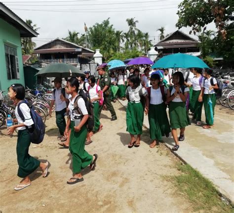 Myanmarnationalpost မာန်အောင်မြို့နယ်တွင် အခြေခံပညာကျောင်းများစတင်ဖွင့်လှစ်လျက်ရှိပြီး ကျောင