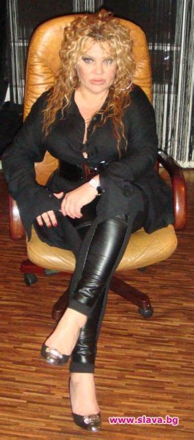 Ваня Червенкова и Глория на бял курбан Slava Bg