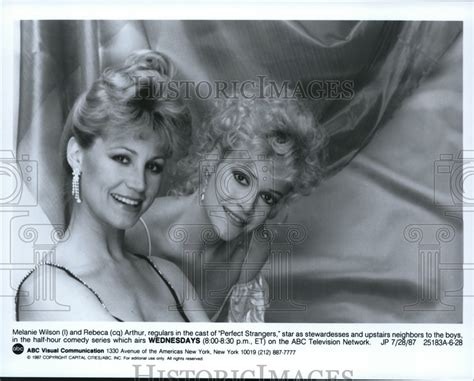 1987 Press Photo Melanie Wilson And Rebeca Arthur In Perfect Strangers