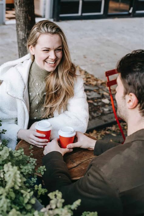 51 Totally Original Funny First Date Questions You Have To Ask