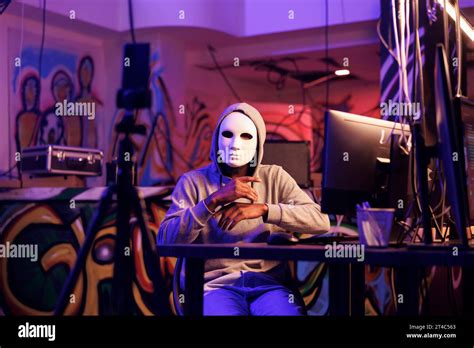 Internet Thief Recording Ransom Video To Steal Sensitive Information And Commit Cybercrime