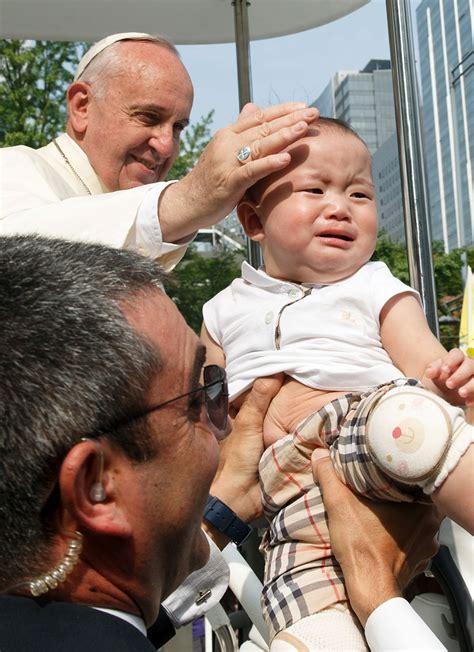 Папа Франциск в кадри Сн 5 Фото галерии Vesti Bg