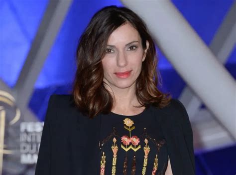 Aure Atika Se Dévoile Entièrement Nue Sur Instagram Public
