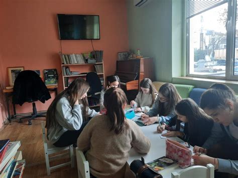 Изложба на мартеници и картички на ученици от V и Vi клас СУ „СВЕТИ ПАТРИАРХ ЕВТИМИЙ“ ПЛОВДИВ