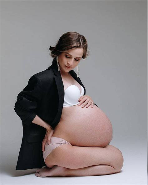 Pregnant Agent Part 1 By Vapeto On Deviantart