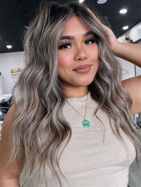 50 Highlights For Gray Hair That Pros Swear By Hair Adviser Gray Hair Highlights Ash Blonde