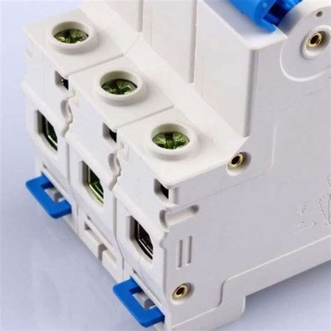 Jual Mcb Chint Nxb 3p 6ka 1a 2a 4a 6a 10a 16a 20a 25a 32a 40a 50a 63a 2a Di Seller Raindrop