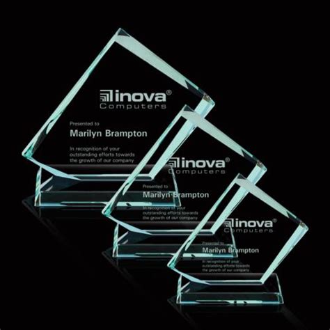 Distinction Jade Peaks Glass Award Pg501 Awards And Trophies