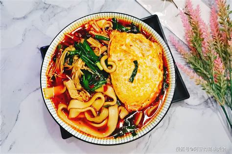 牛油火锅味的土豆粉鲜香麻辣劲弹爽口缺点就是有点费牙 搜狐大视野 搜狐新闻