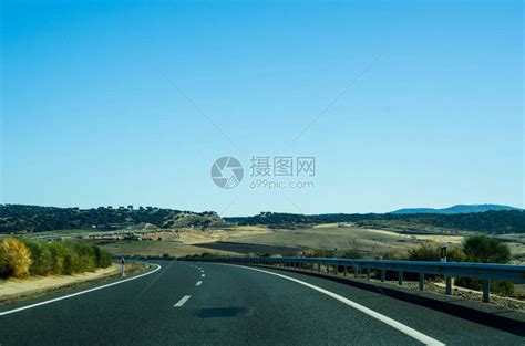 西班牙山脉的快速捷径高清图片下载 正版图片505708915 摄图网