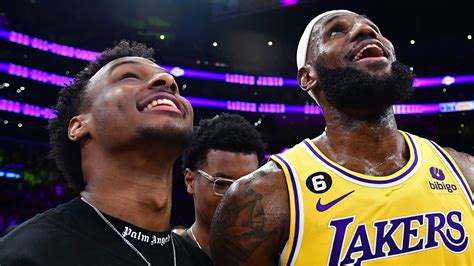 Bronny James Joins Lebron With Lakers As Father Son Duo Makes Nba