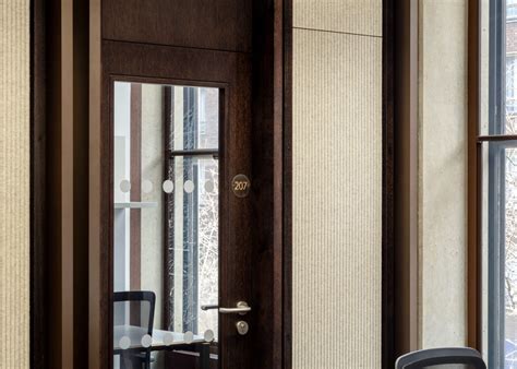 Burwell Architects Renovates Denys Lasduns Charles Clore House