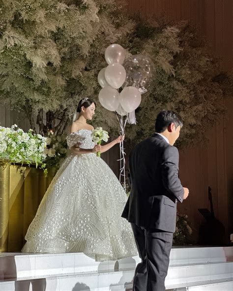 💛졸업식 졸업 졸업장식 광주풍선 서울풍선 인천풍선 유헤이💛 𝐮𝐡𝐞𝐲 웨딩﹒프로포즈﹒브라이덜샤워﹒용돈풍선 Simple Is The Best 🤍🥂 크리스마스풍선