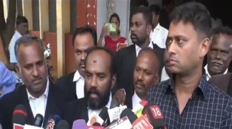 சீமான் மீதான வழக்கு நீதிமன்றத்தில் ஆஜரான டி ஐ ஜி வருண்குமார்