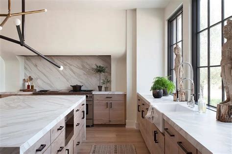 DIY Guide To Installing A Glass Tile Backsplash Storables