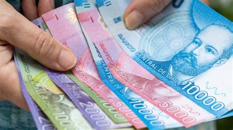 Respira Profundo Antes De Conocer Cuánto Gana Un Analista Económico Del