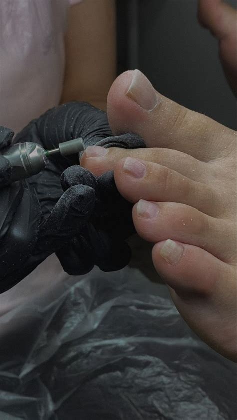 педикюр подолог | Pedicure pictures, Instagram nails, Manicure pictures
