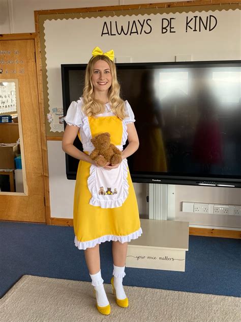 Best 13 Goldilocks Costume For My Daughter S Last Day At School Artofit