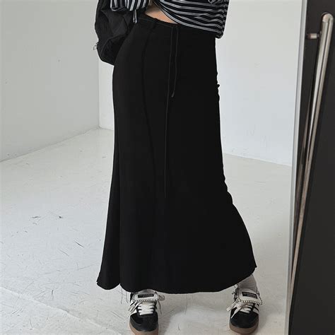 라걸 백트임스트랩롱스커트 Sk