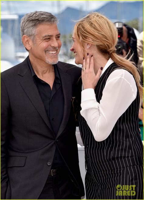 Julia Roberts And George Clooney Explain Why They Never Dated Talk About