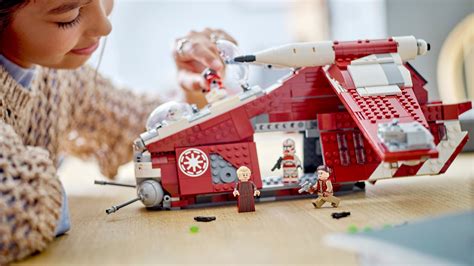 Check out the Latest LEGO Coruscant Guard Gunship 75354: A Galactic ...
